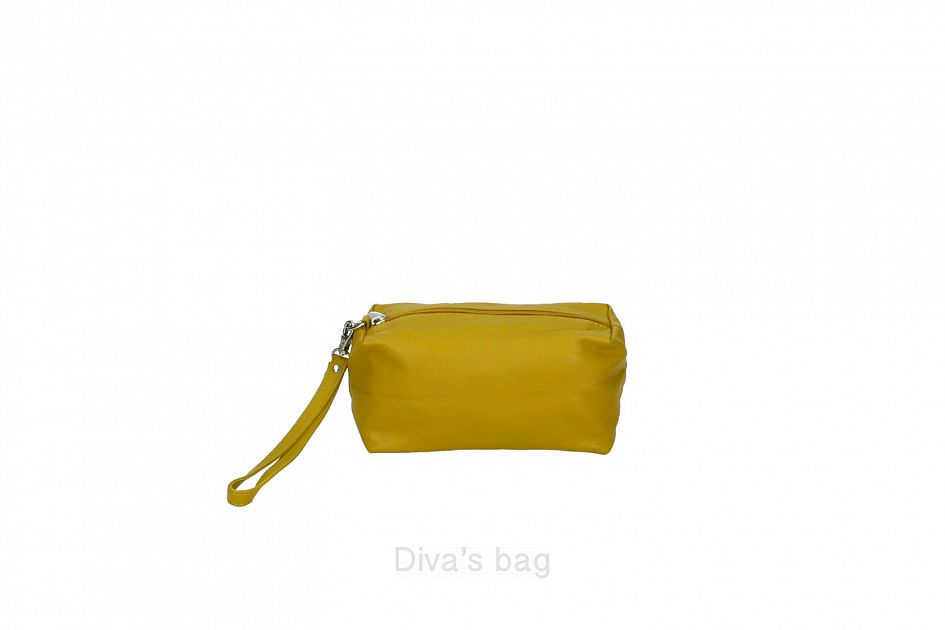 BC001 - Leather beauty case